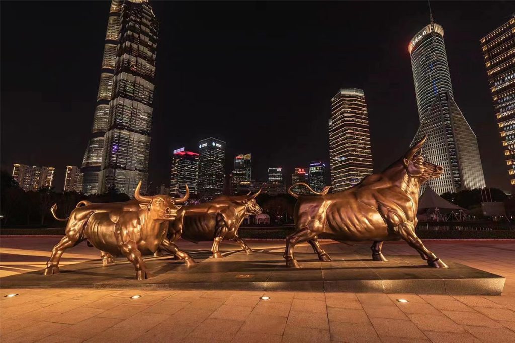 Why Adjustable Inground Lights Are Essential for Outdoor Architectural ...