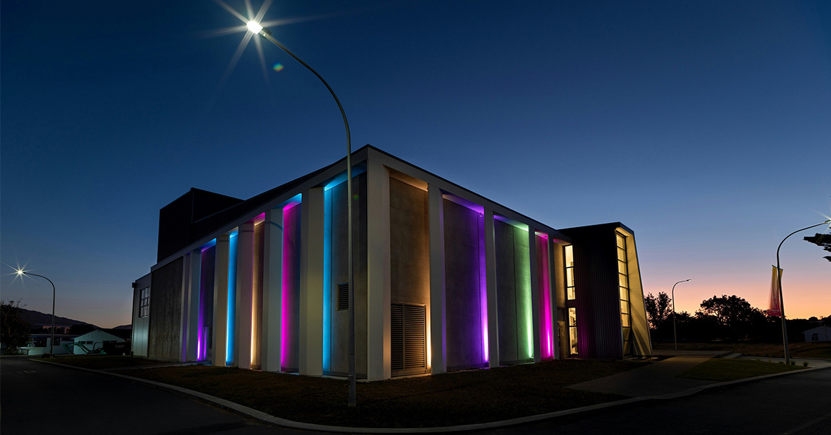 Wireless DMX vs Wired DMX for Outdoor Architectural Lighting: Which Is ...